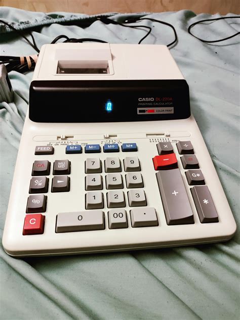Non Programmable Non Graphing Calculator But Has Big Screen Thats