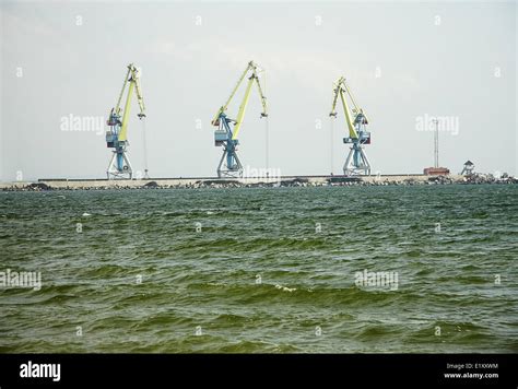 Lifting Cranes In Sea Port Stock Photo Alamy