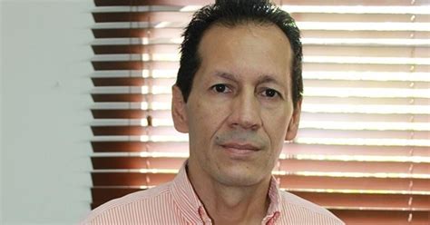 “unibersidad” Y “neiba” Los Errores Por Los Que Descubrieron Diploma
