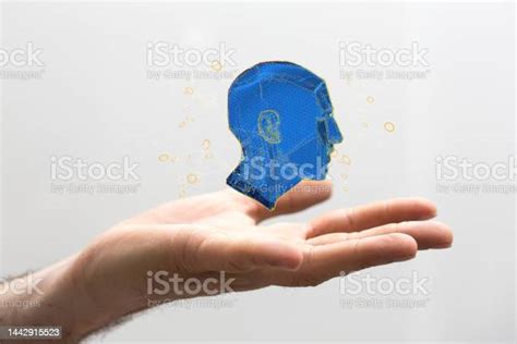 흰색 배경에 손에 네트워크 신경총 구조가 있는 인간 머리의 3d 렌더링 3차원 형태에 대한 스톡 사진 및 기타 이미지 3차원 형태 감정 개념 Istock