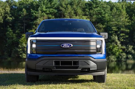 Ford Might Soon Scrap The F 150 Lightning From Its Production Plans
