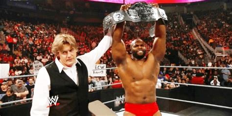 10 Times Wrestlers Only Held A Title For One Day