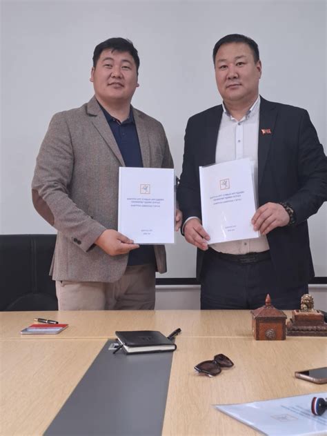 Баруун Урт сумын ИТХурлын дарга 9 багийн ИНХ дарга нартай хамтран ажиллах гэрээ байгууллаа