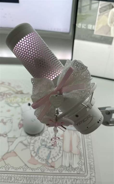 Hyperx Quad Quest Mic In 2025 Game Room Design Game Room Decor Gaming Room Setup