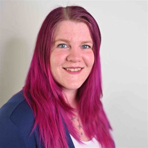 Sandra Lindner Mitarbeiterin Lager Mr Optik Gmbh Xing