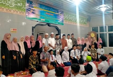 hadiri pembukaan pesantren ramadan kompol heri setiawan ajak santri