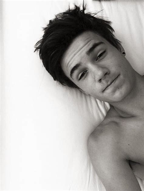 Connor Thomas On Twitter Hi Guys Me Look Me Follow Me Followback Connor