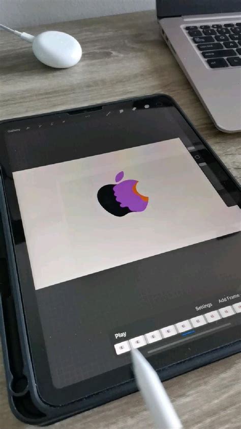 Apple Logo Animation In Procreate