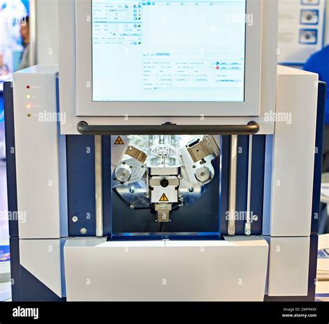 Device X Ray Diffraction And Elemental Analysis With Monitor Stock