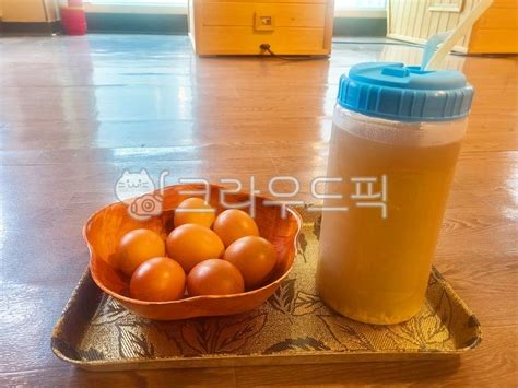 찜질방 삶은달걀 식혜 간식 찜질 사진이미지일러스트캘리그라피 유한리필작가