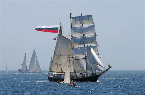 МВ Компас новини февруари 2024 г УЧЕБНО ВЕТРОХОДНИЯТ КОРАБ „КАЛИАКРА” Е НУЖЕН ЗА