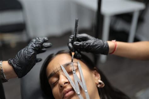 The Complete Guide To Scalp Micropigmentation In India Vbl