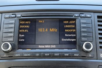 #2498: магнитола оригинал vw T5 с 03 по 09 г.MULTIVAN - купить ...