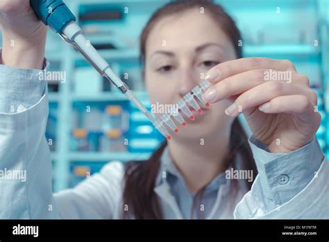 The Girl In The Laboratory Of Genetics Reprogenetics Stock Photo Alamy