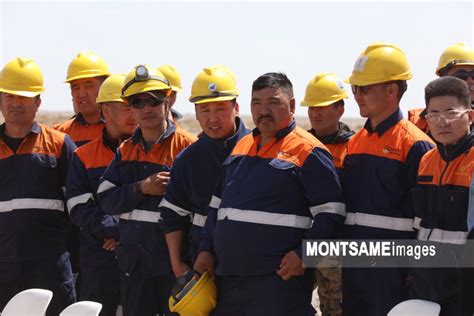 Монгол Хятадыг холбож экспортыг хоёр дахин нэмэгдүүлэх төмөр замын