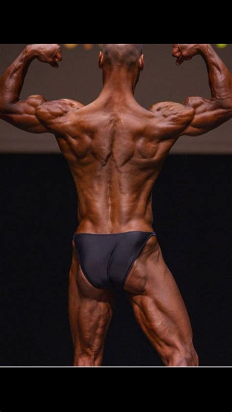 Male Bodybuilders Custom Built Training And Nutrition