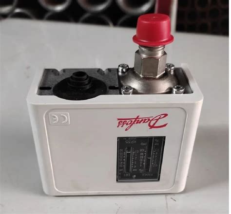 Contact System Type Spdt Danfoss Pressure Switch Contact Material Silver Electrical