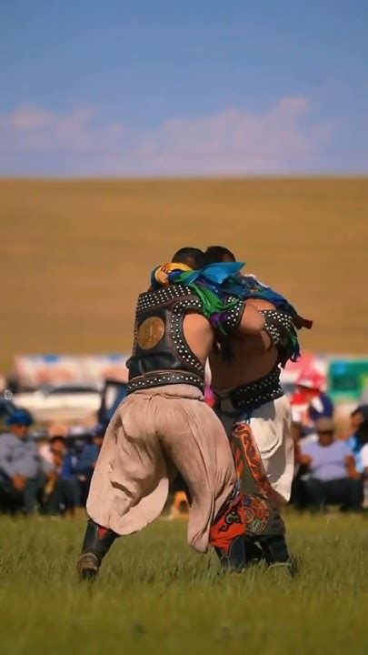 Үзэмчин нутагт гадны бөх түрүүлэх тун ховор байдаг Түүний нэг нь манай