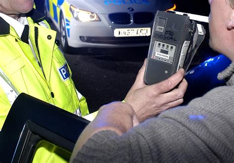 СИПИ ОЩЕ ЕДНО Хванаха пиян като талпа шофьор с над 3 промила зад