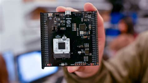 Students Revive Classic Microchip Fabrication With Open Source Tools