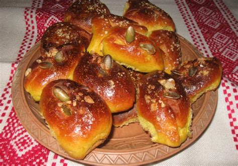 Смачні пиріжки з гарбузового тіста