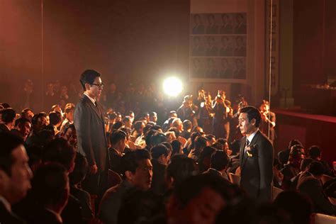 ソルギョングとイソンギュンが苛烈な大統領選の裏側に迫る話題作の予告編と場面写真公開 ENTAME next アイドル情報総合ニュースサイト