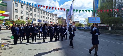 Монгол улсын Засгийн газрын 204 дүгээр тогтоолд Хөдөлмөр нийгмийн хамгааллын салбарын ажилтны