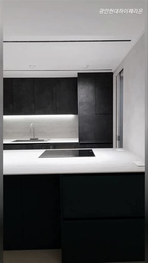 꾸미다 • 부산인테리어 부산리모델링 부산인테리어업체 광안현대하이페리온 고객의 니즈를 우선으로 Kkumida ♡ 부산인테리어 꾸미다인테리어디자인 입니다😊 부산인테리어