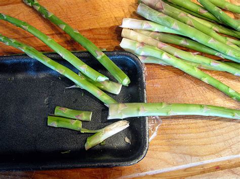 Quick Tip How To Trim Asparagus Kitchn