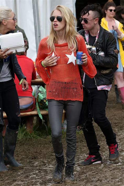 Mary Charteris Almost Shows Nipple At Glastonbury 2014 Mirror Online
