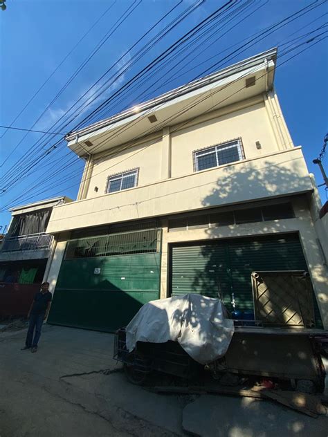 Commercial Building Makati Avenue Barangay Poblacion Makati City For