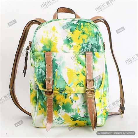 Ai创作图背包包包印花 背包图案设计 双肩包设计 背包印花图 新款书包设计 兰瓜花背包 布料背包布艺图案 小背包图片大全 背包花纹 书包图案设计 女士背包饰品图样 双肩包插画 书包图片大全