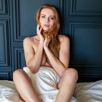 Anna Van Vliet Feed Watch The Latest Updates On FreeOnes