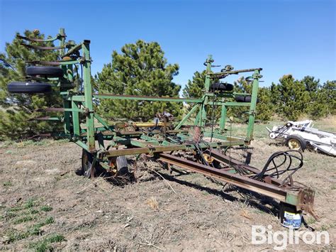 John Deere 1610 Chisel Plow Agriculture Bigiron John Deere 1610 Chisel Plow Agriculture Bigiron