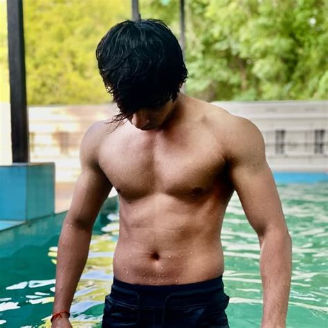 Parth Patel 💸 Parthpatel18 • Threads Say More