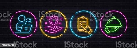 직원 손 체크리스트 및 화상 회의 최소 라인 아이콘 웹 응용 프로그램의 경우 벡터 인쇄 개발에 대한 스톡 벡터 아트 및 기타 이미지 개발 기포 라트비아 Istock