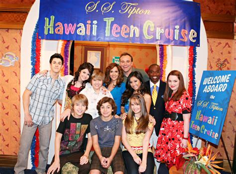 Wizards On Deck With Hannah Montana Wizards On Deck With Hannah