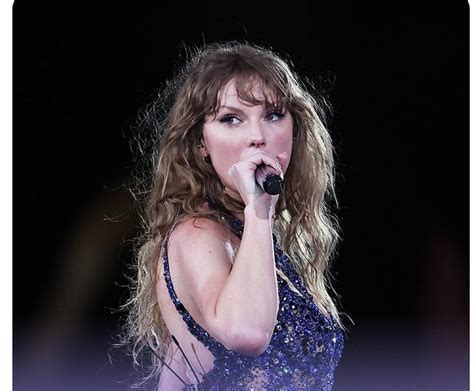 여전히 곱슬인 테일러 스위프트 인스티즈instiz 이슈 카테고리