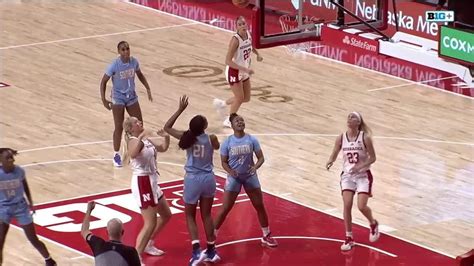 Huskers Move To 3 0 On The Season Nebraska Womens Basketball