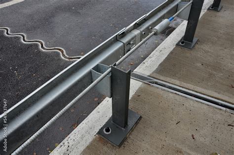 Expansion Joint Or Movement Joint While Safely Absorbing Thermal