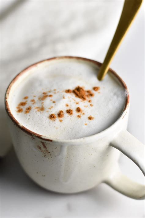 This Rooibos Latte Is The Perfect Decaf Tea Latte For Cold Days A