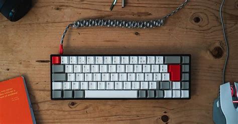 First Custom Keyboard Azerty Fr Details And Album In Comment Album On Imgur