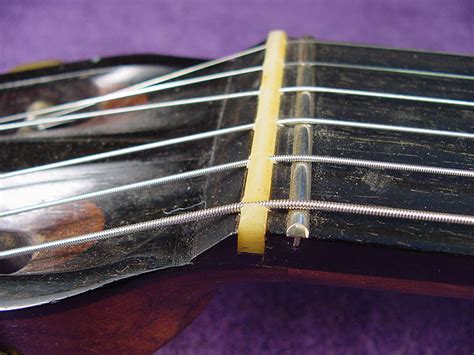 Th String Nut Pip Vs Spike Nail Discussion Forums Banjo Hangout