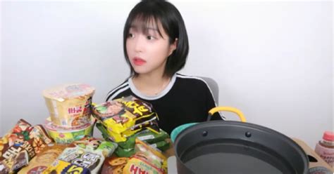 쯔양 3개월만에 반가운 먹방 복귀 “멘탈 강해졌다”