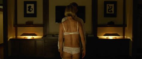 Rosamund Pike Nude Gone Girl 6 Pics  And Video Thefappening