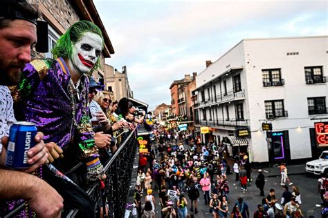 Mardi Gras Celebrations In New Orleans Photos Image 41 Abc News