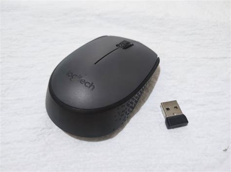 Logitech Mk235 Wireless Keyboard And Mouse Combo Computers And Tech Parts And Accessories