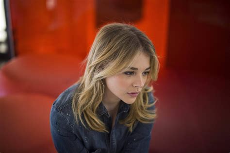 배경 화면 여자들 모델 초상화 금발의 빨간 사진술 희미한 유행 머리 사람 명음 색깔 소녀 아름다움