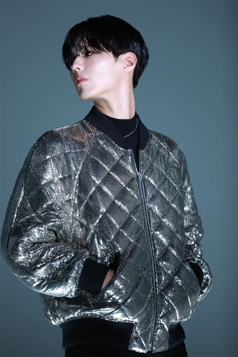 박보검 셀린느 화보 비하인드컷 드영배 카테고리