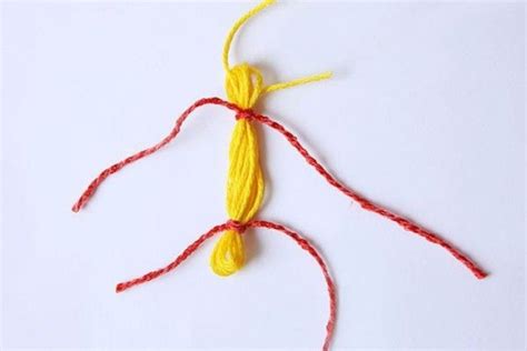 Домашняя куколка масленица из ниток